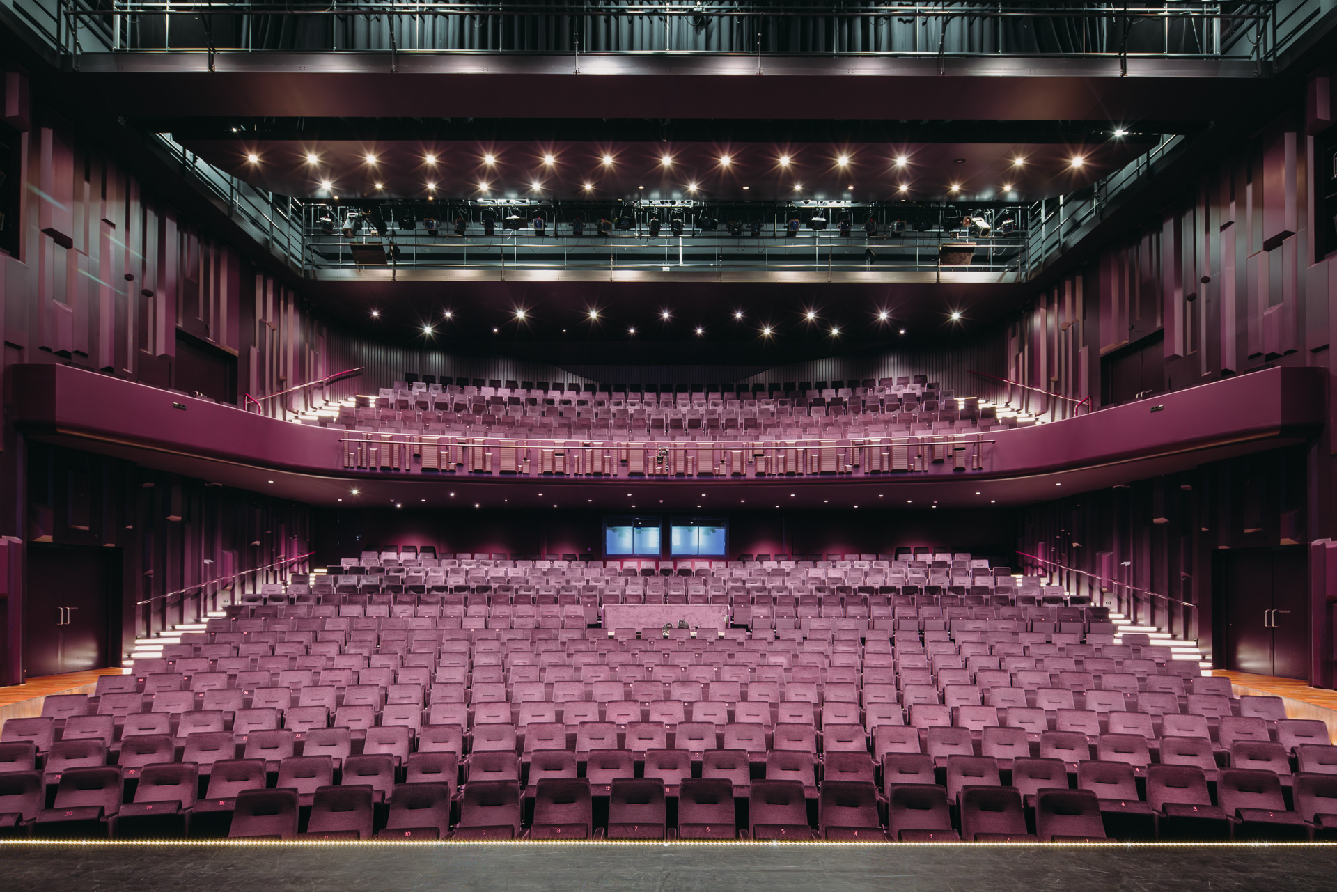Theater De Stoep, Spijkenisse